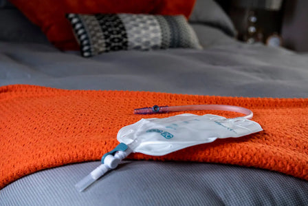 Simpla Profile Catheter Leg Bags (x10) | Order Drainage Bags | Vyne